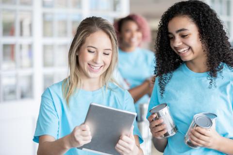 Volunteering: How Helping Others Helps You – BigFuture